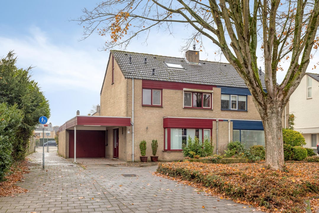 Huis te koop: De Loop 12 5501 ER Veldhoven | Funda