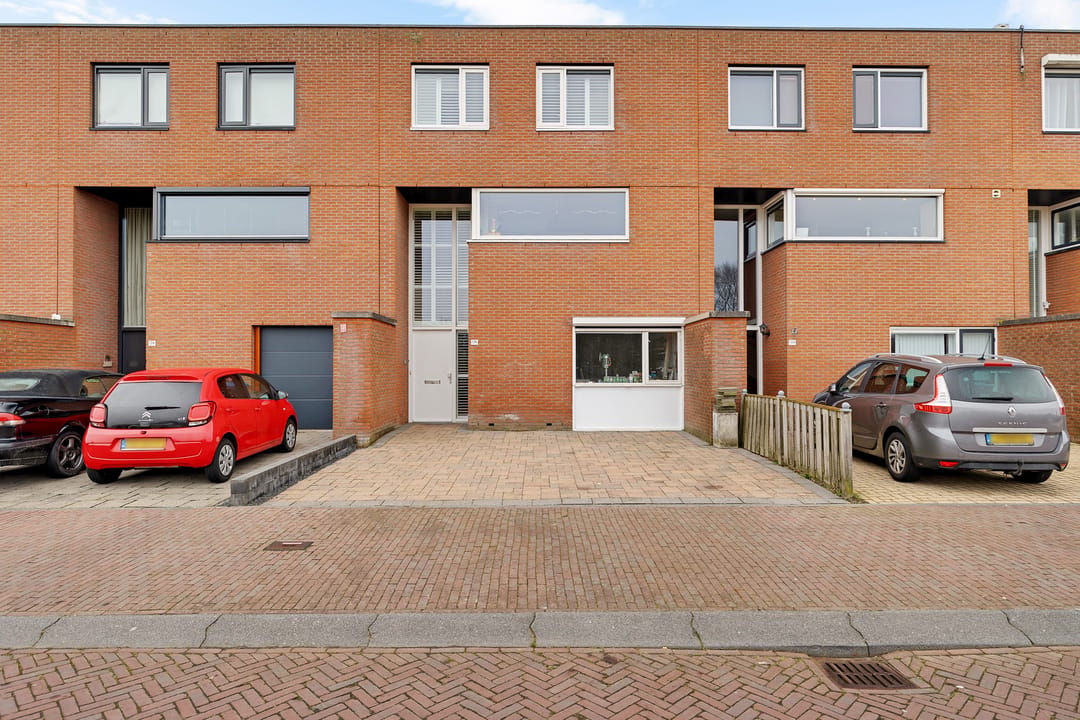 Huis te koop: Vliegent Hert 136 8242 JH Lelystad | Funda