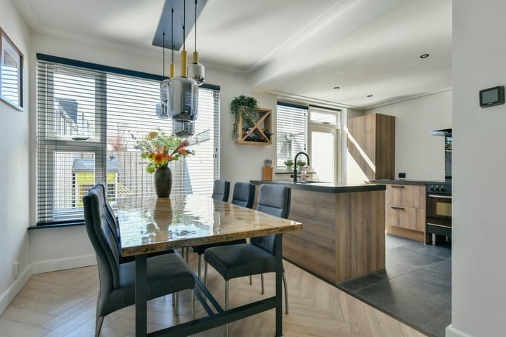 Huis verkocht: Van den Berghlaan 345 2132 AK Hoofddorp | Funda